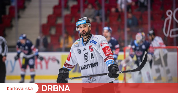 Hokejový obránce Pulpán prodloužil o rok kontrakt s Karlovými Vary