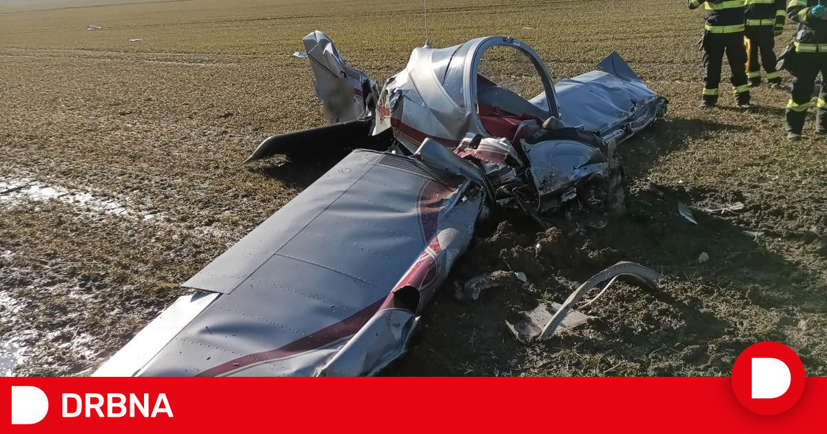 Tragická nehoda ultralehkého letadla, pilot zraněním na místě podlehl