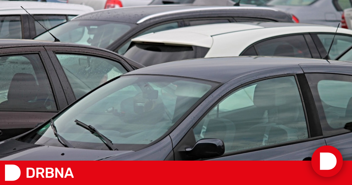 Ve vnitrobloku chebského sídliště Spáleniště přibude 140 parkovacích míst